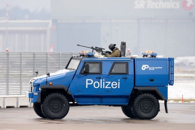 St. Galler Polizei beschafft Panzerfahrzeug | Der Landbote