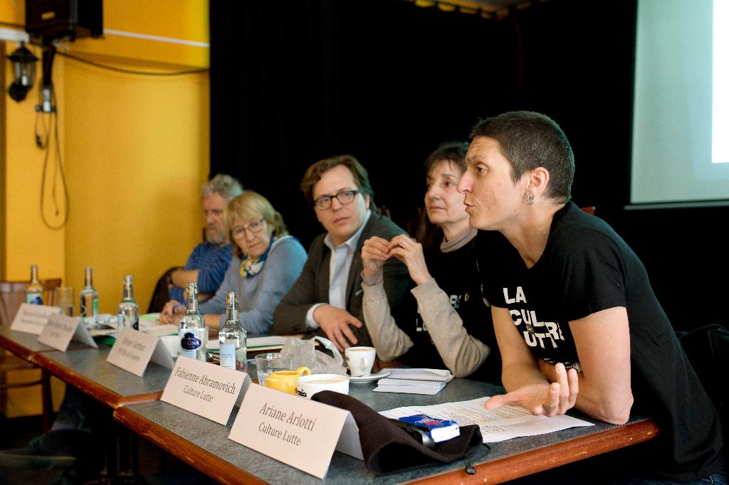 La gauche lance sa campagne contre les coupes budgétaires | Tribune de ...