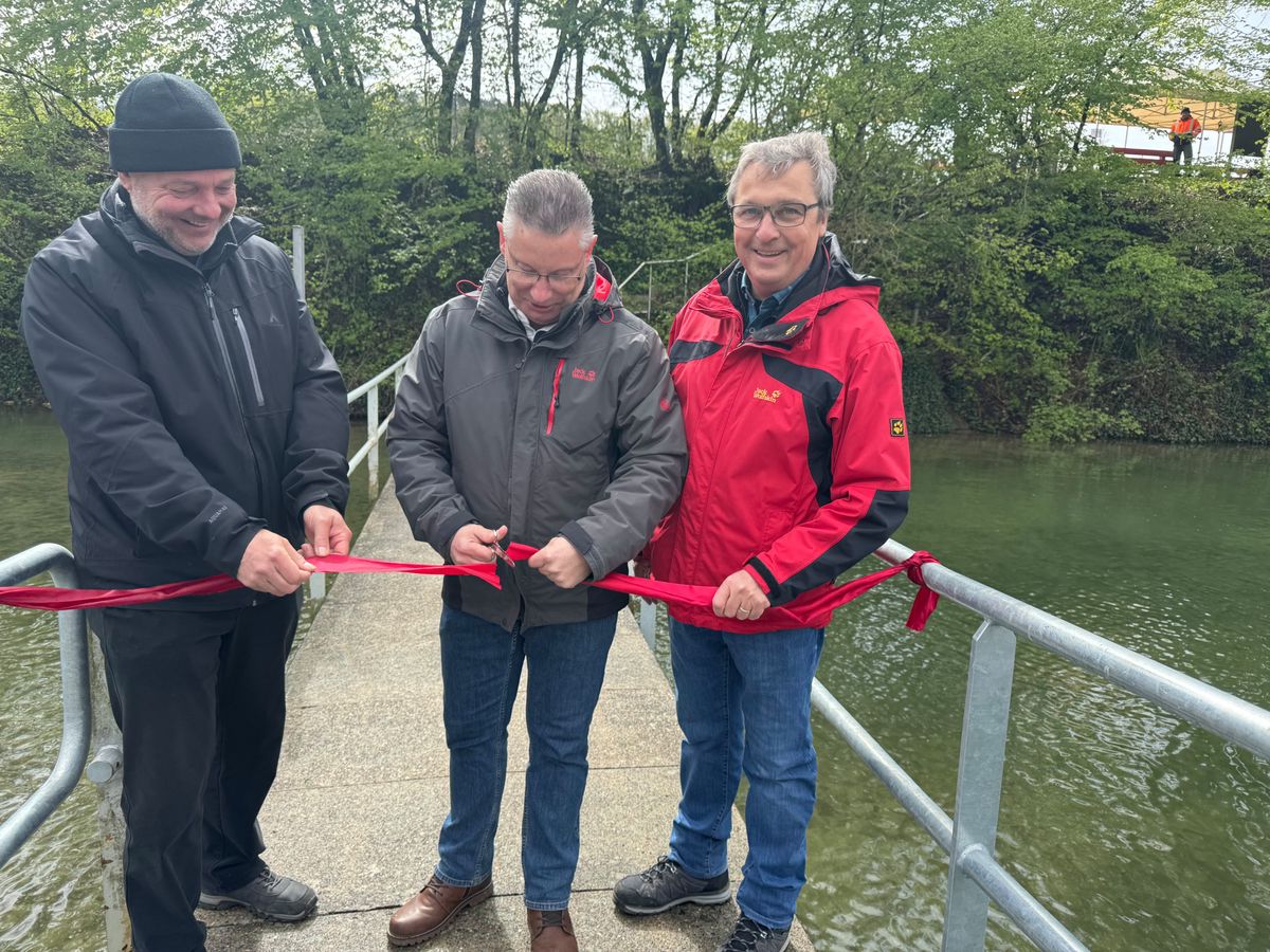 Glattfelden: Neuer Bootssteg am Rhein eingeweiht – nicht alle sind ...