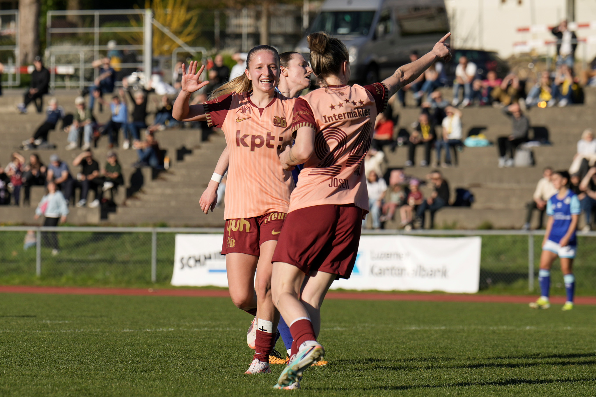 YB-Frauen: Sieg in Luzern sichert Playoff-Platz