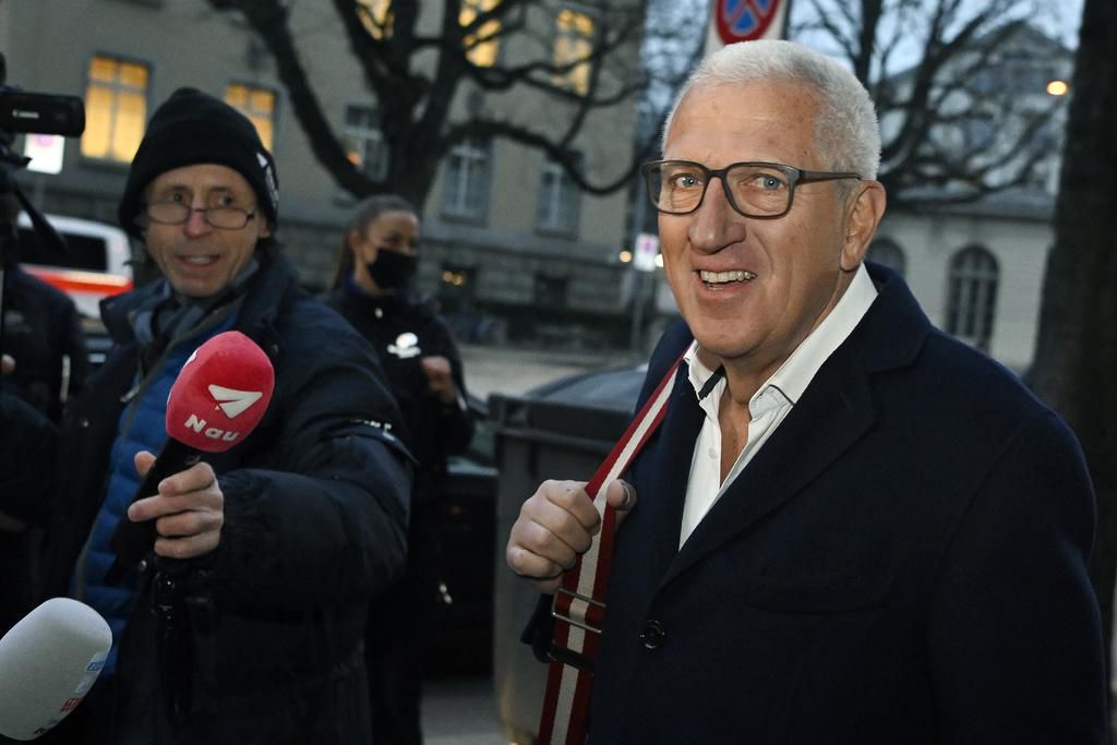 Pierin Vincenz hat die erhobenen Vorwürfe zurückgewiesen | Finanz und ...