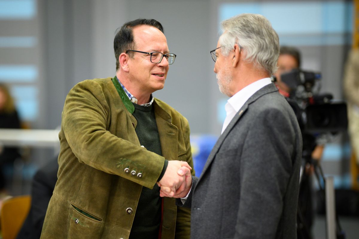 Ticker zur Präsidentenwahl: Peter Riebli ist der neue Präsident der Baselbieter SVP | Basler Zeitung