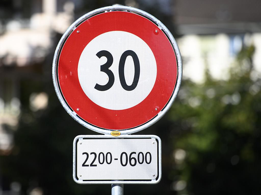 Signalisation routière – Les zones 30 km/h pourront être créées plus ...
