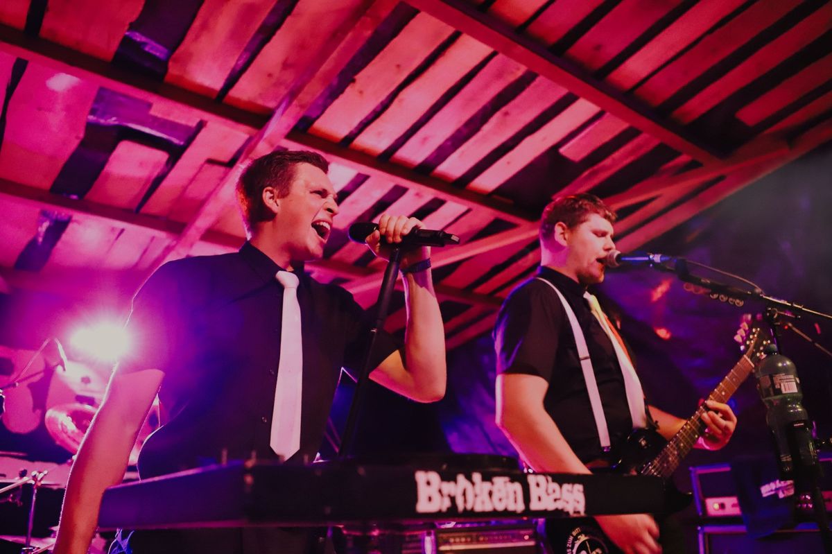 Punk-Nacht in Thun: «Wir empfinden Punk als Lebenseinstellung» | Berner ...