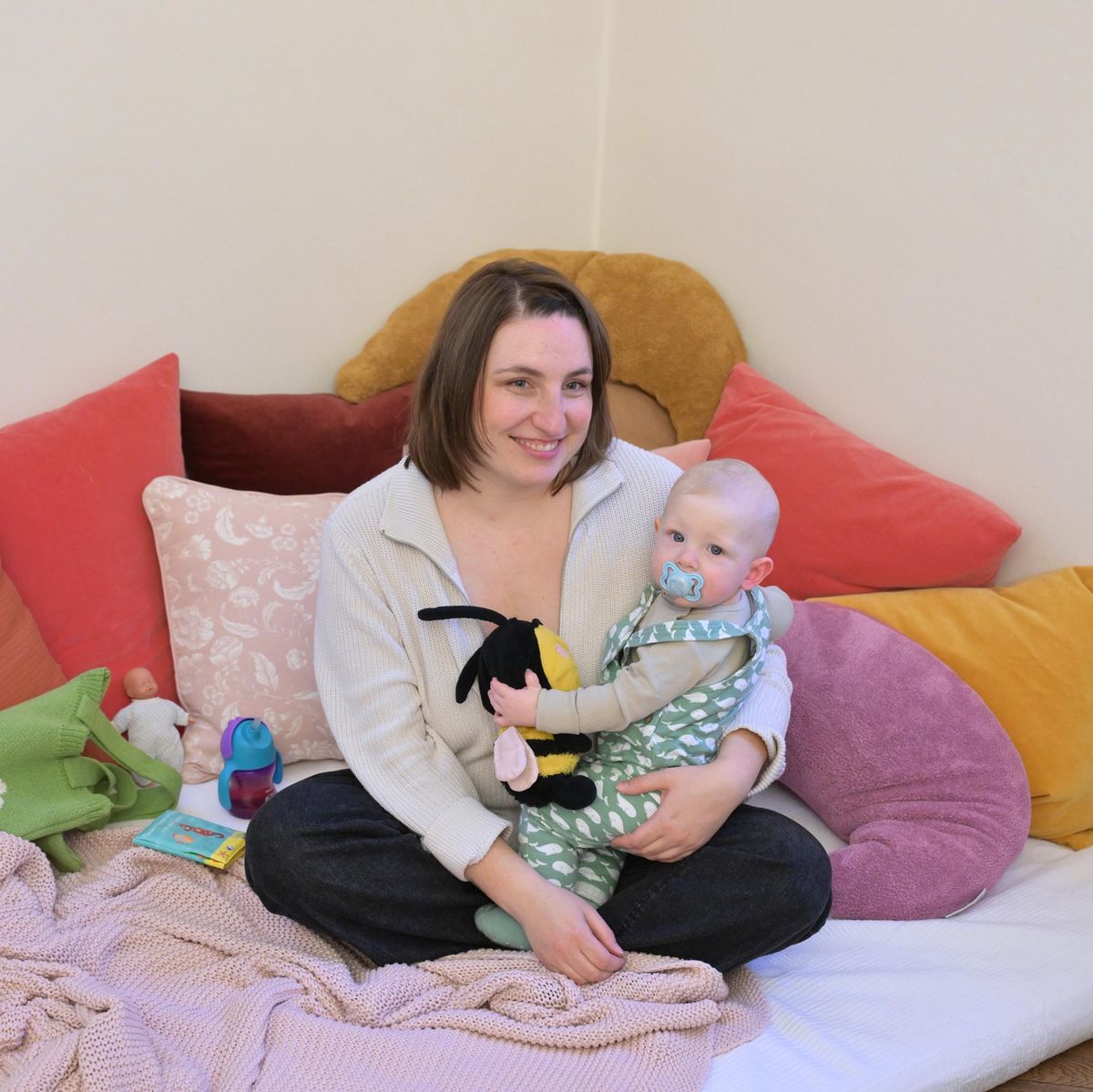 Halbierungsinitiative: Protest in Basel gegen Abbau bei SRF | Basler ...