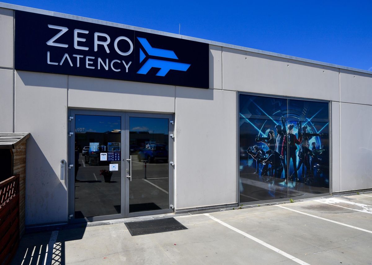 Insolite au Luxembourg: Accrochez-vous, Zero Latency vous expédie dans ...