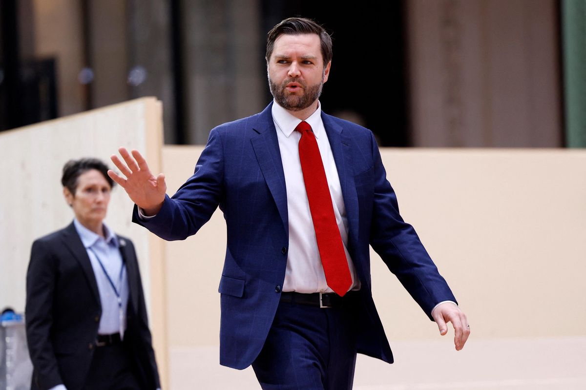 J.D. Vance in Paris: So scharf war die erste Auslandsrede des US-Vize ...