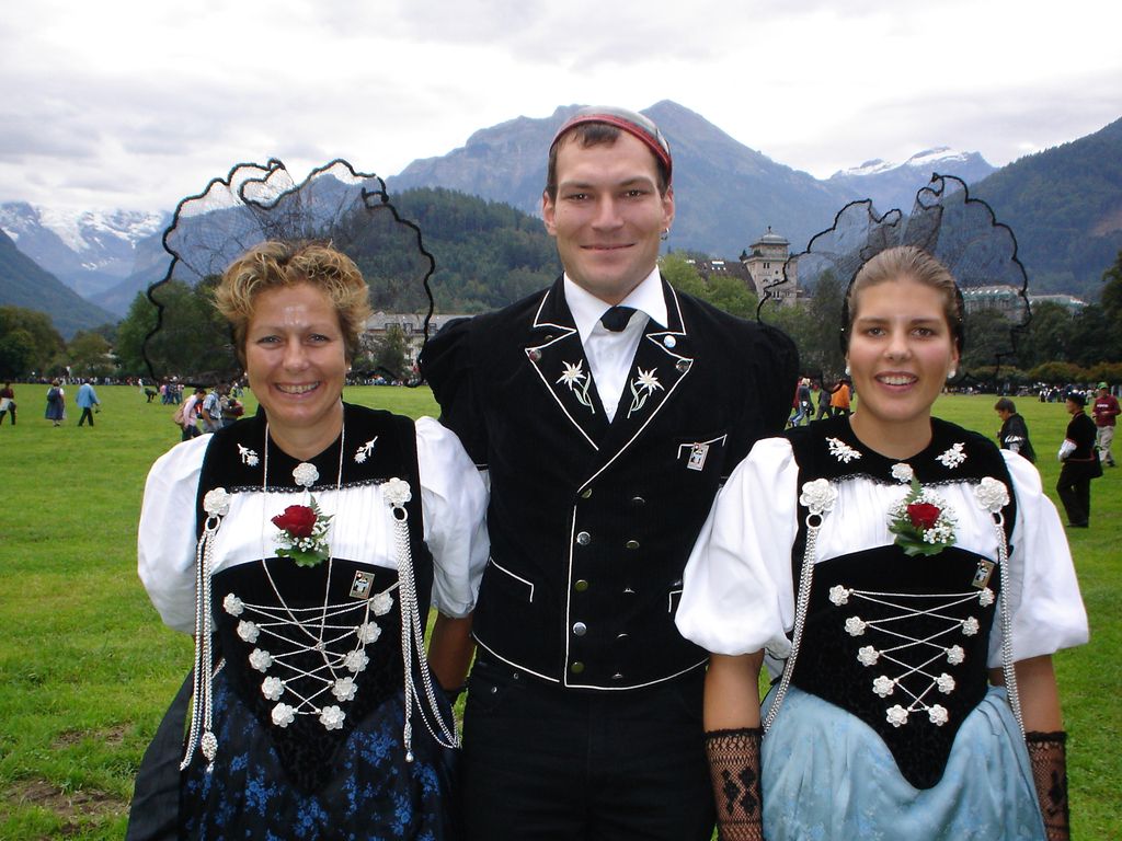 Wir tragen Tracht | Berner Oberländer