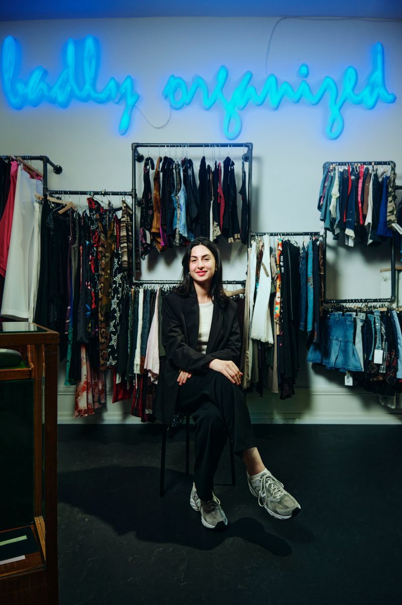 Neuer Mode-Hype in Zürich: Wegen ihr trägt die Gen-Z Hüftjeans aus den ...