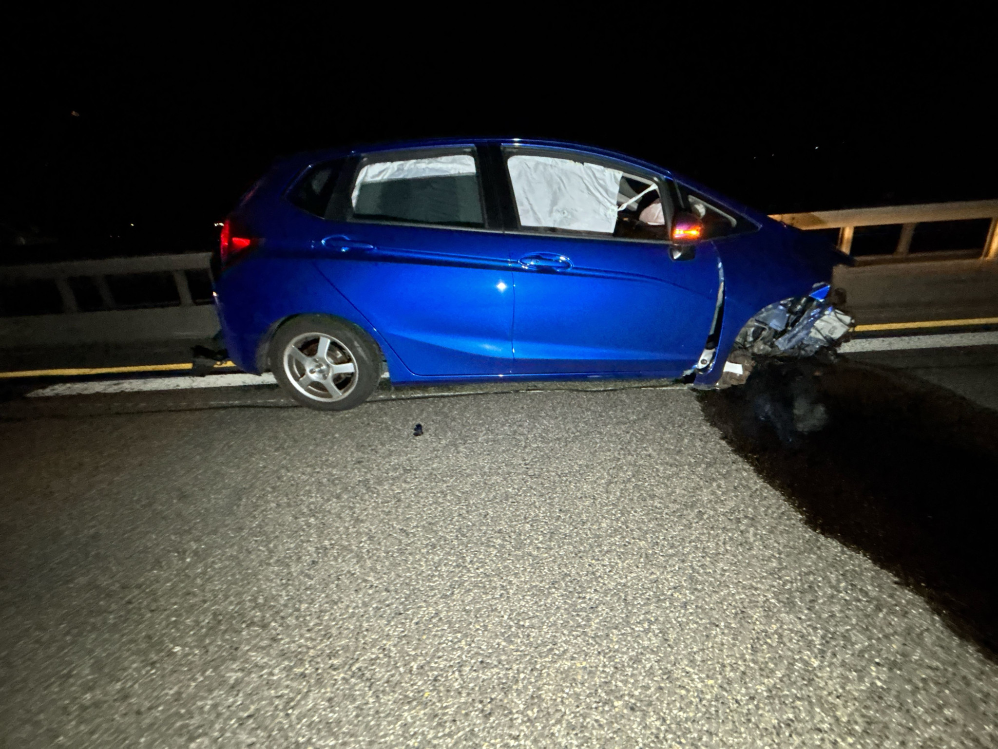 Unfall Autobahn A1: Fahrer kollidiert bei Wangen an der Aare