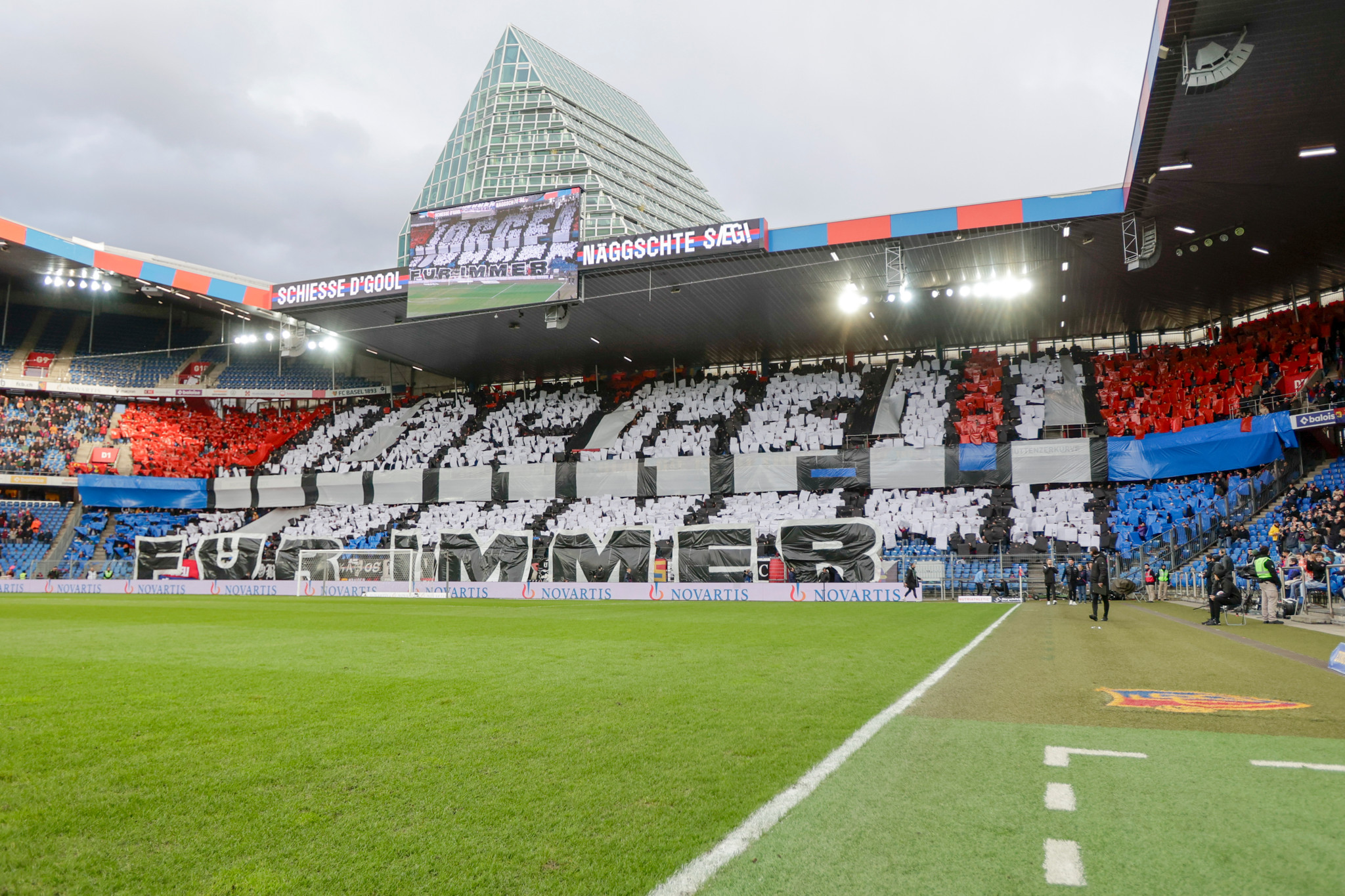 Die Frage nach dem FCB-Spiel: Ist der Name St.-Jakob-Park mehr wert als ...