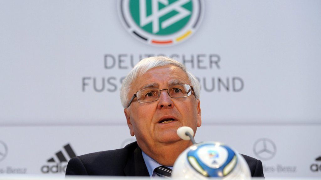 Zwanziger zeigt Schweizer Bundesanwaltschaft an | Der Bund