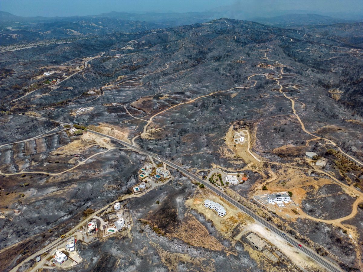 Devastating Forest Fires in Greece: Pictures Show Massive Destruction ...