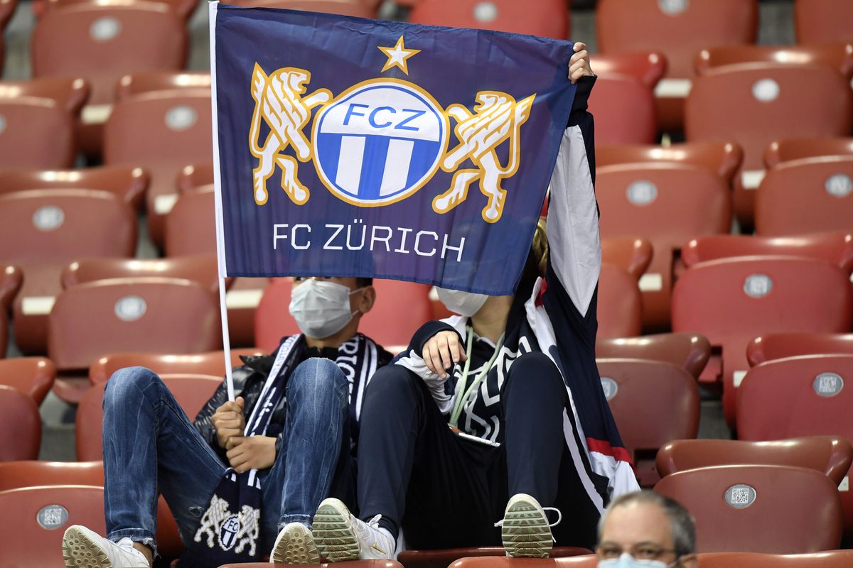 Kolumne «Ertappt»: FCZ-Fans auf der Pirsch | Zürichsee-Zeitung
