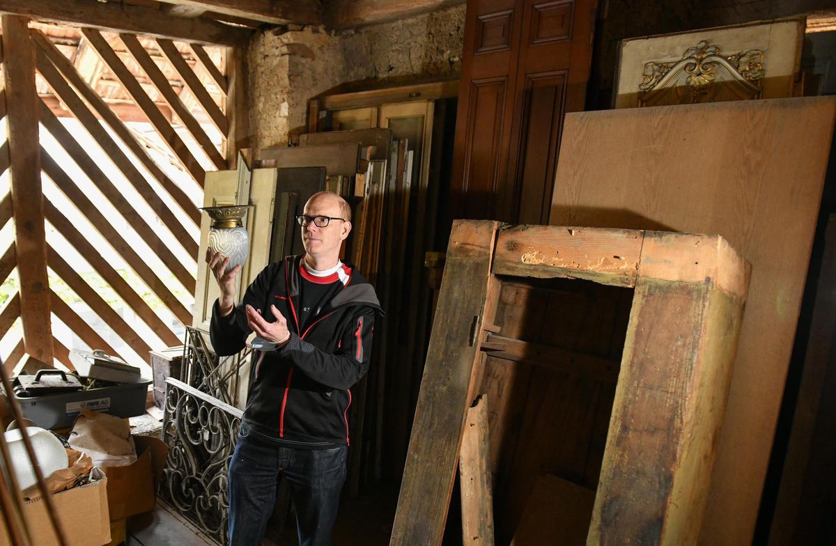 Der Retter von Türen und Täfer aus alten Villen | Basler Zeitung