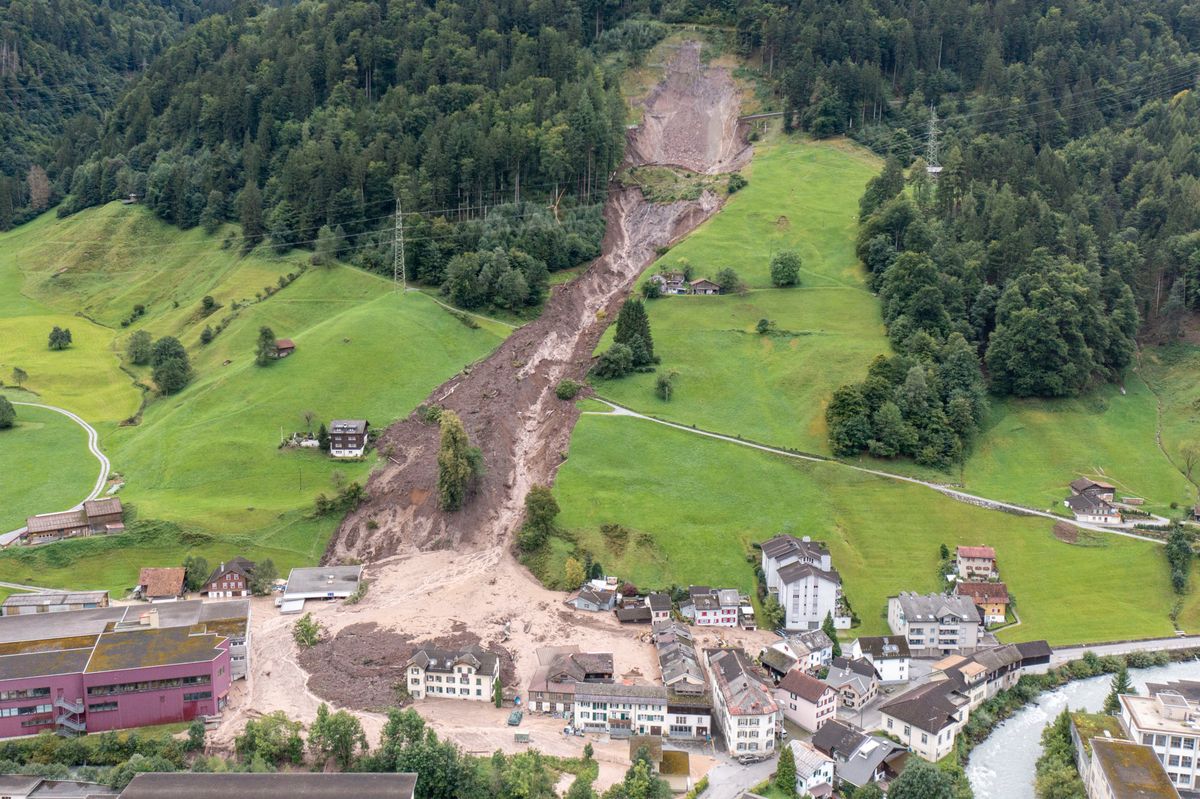 Gibts ein Weihnachtswunder? So kannst du den Erdrutsch-Opfern helfen