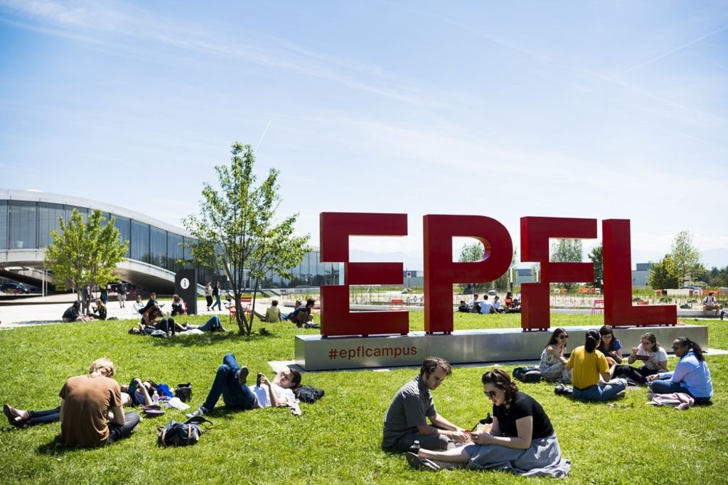 Portes ouvertes pour les 50 ans de l'EPFL