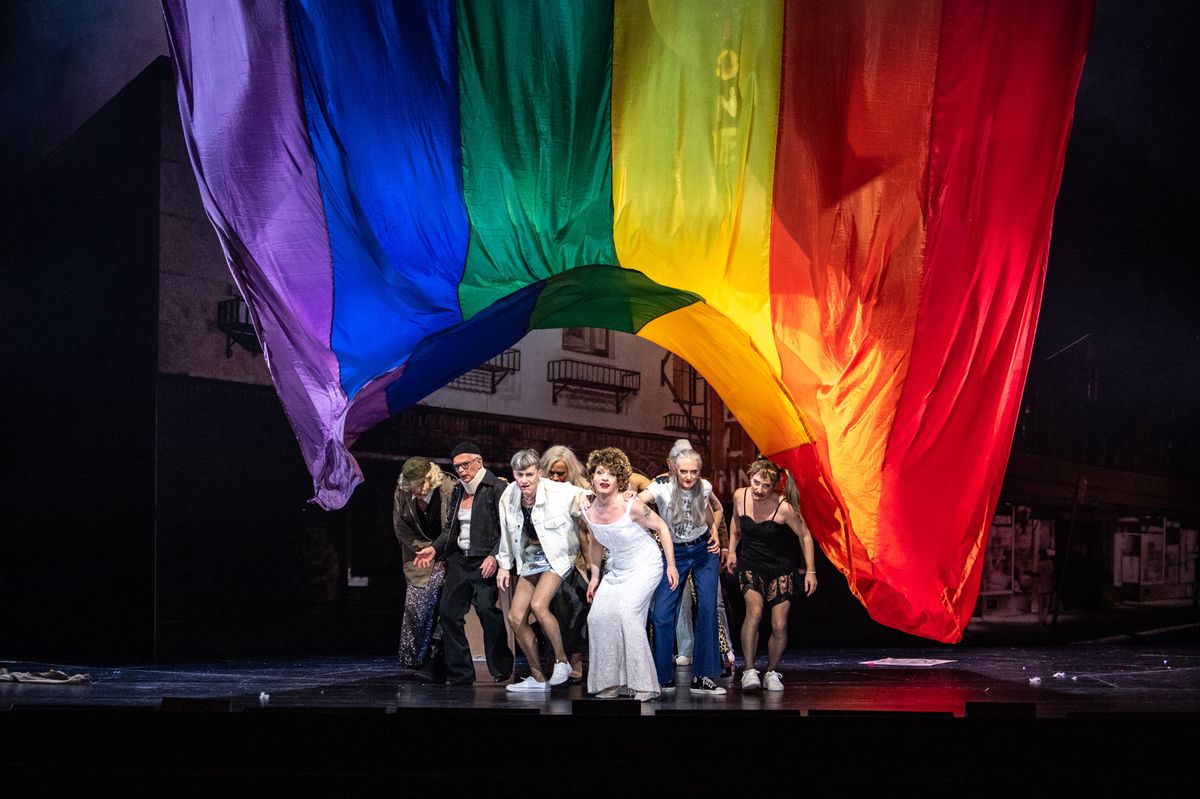 Stadttheater Bern: So war das Broadway-Musical «La Cage aux Folles ...