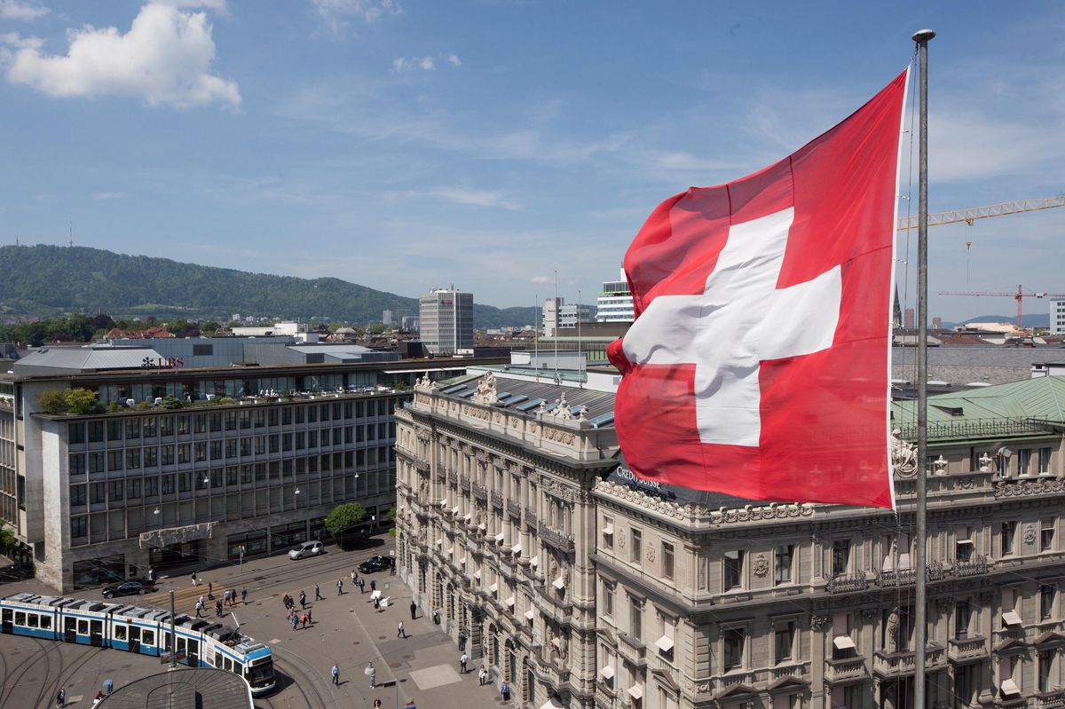 Leitartikel zur CS-Übernahme: Die Schweizer Identität wankt | Tages ...