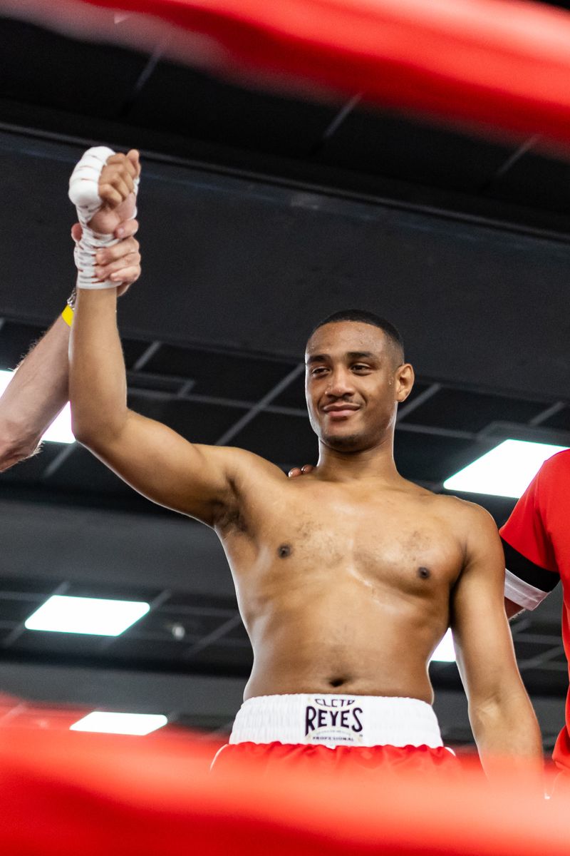Boxe: le Genevois Yves Tazi ne cesse de monter en puissance | Tribune ...