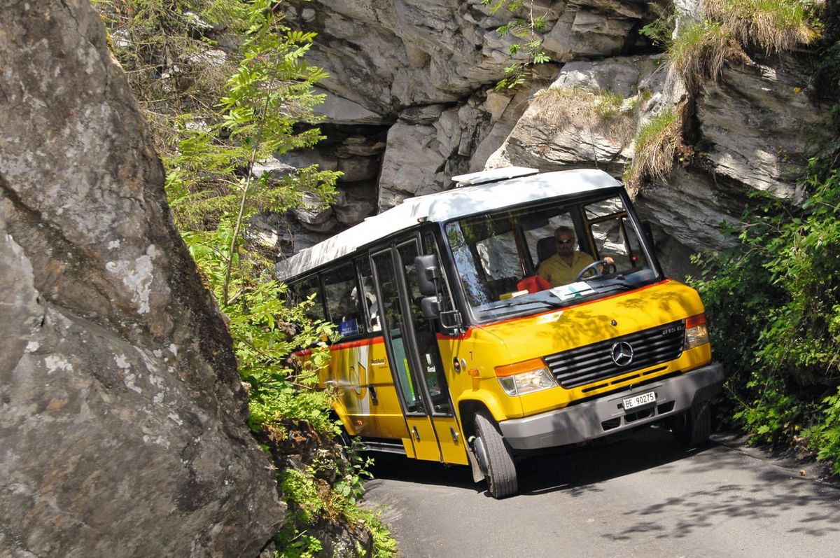 Mit ÖV durch die Schweiz - Die 7 schönsten Postauto-Strecken | Berner ...