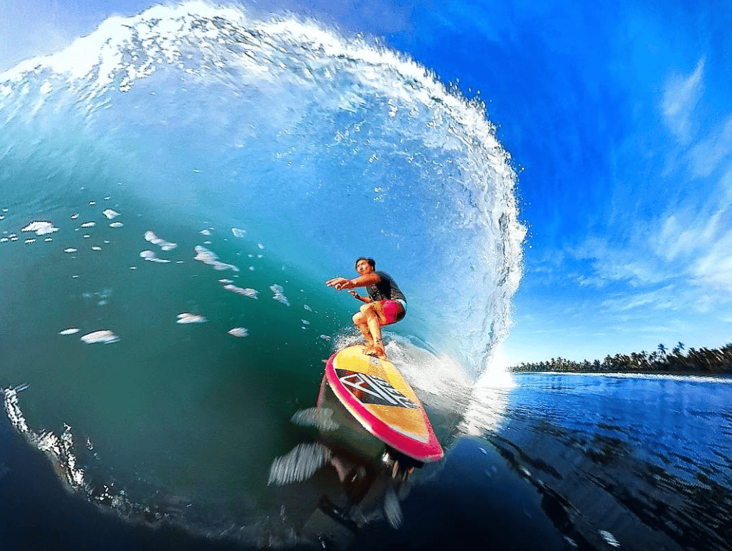 Tragisches Unglück: Surfstar Mikala Jones stirbt nach Horrorunfall mit ...