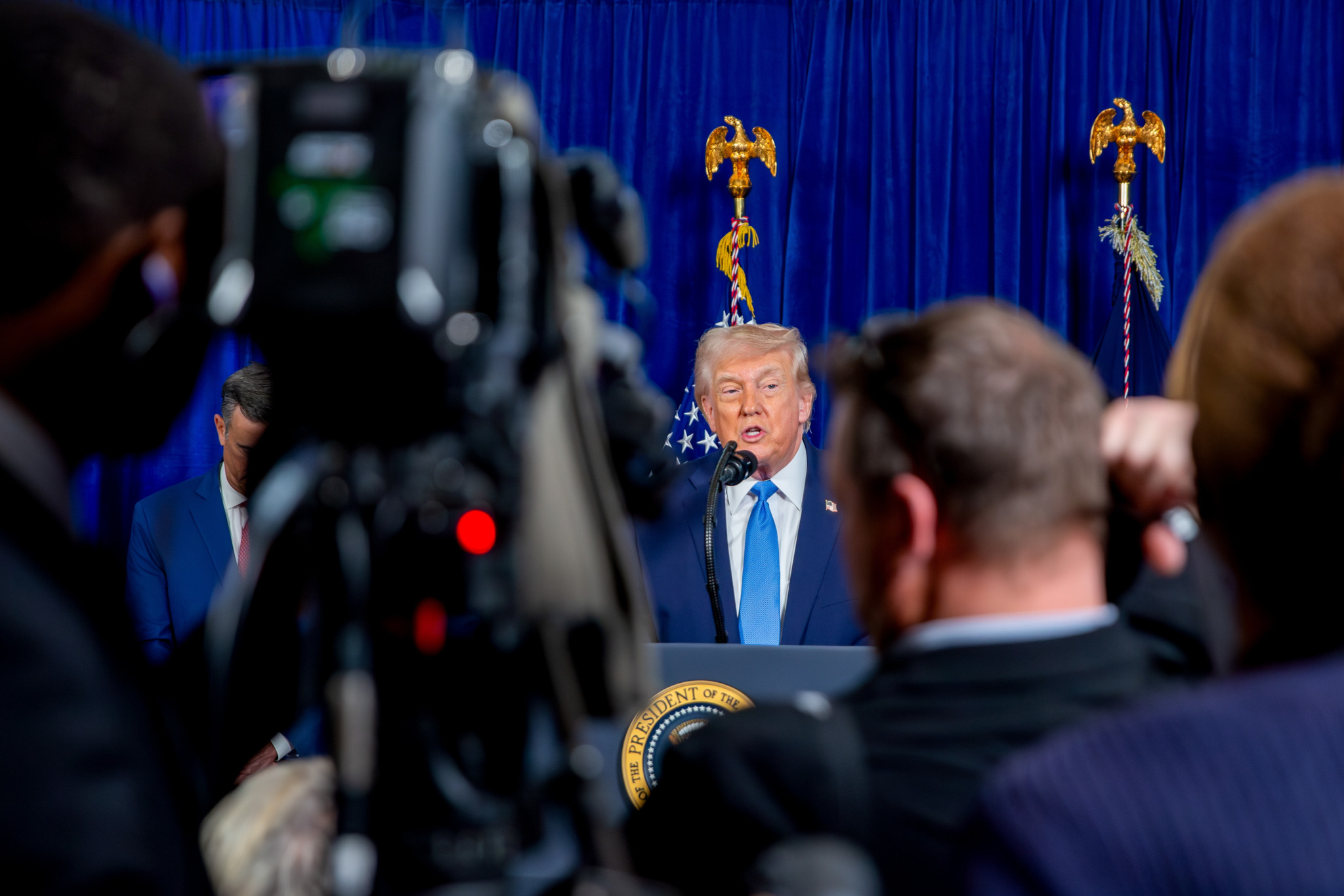 Trump: la capture de Maduro divise les médias américains