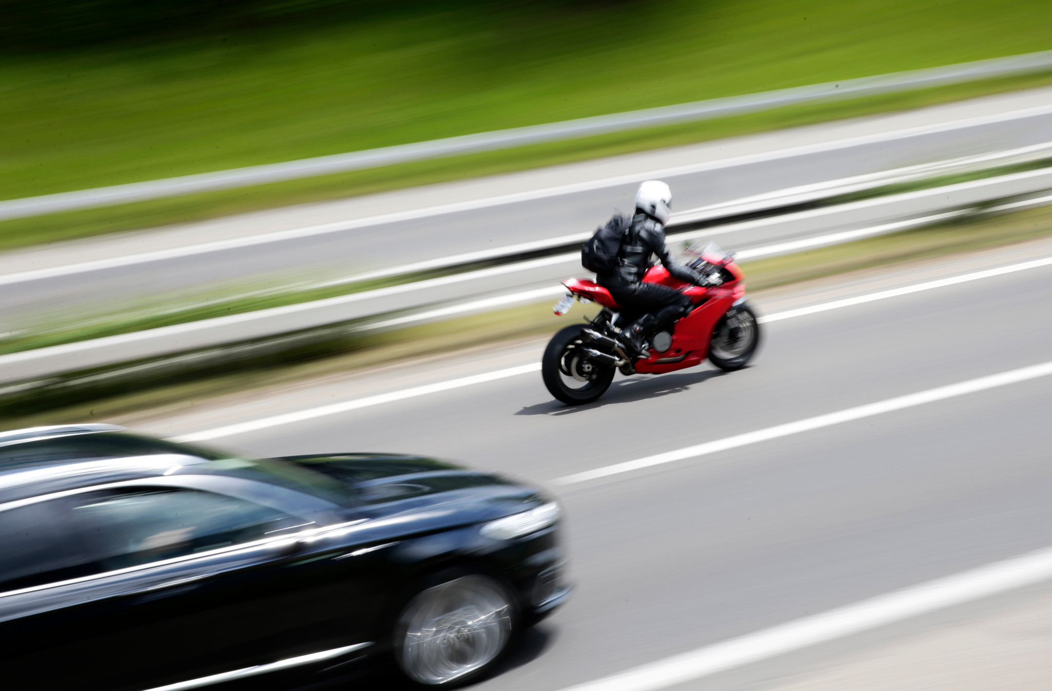 Welche Auswirkungen Hat Das Fahren Mit Hoher Geschwindigkeit