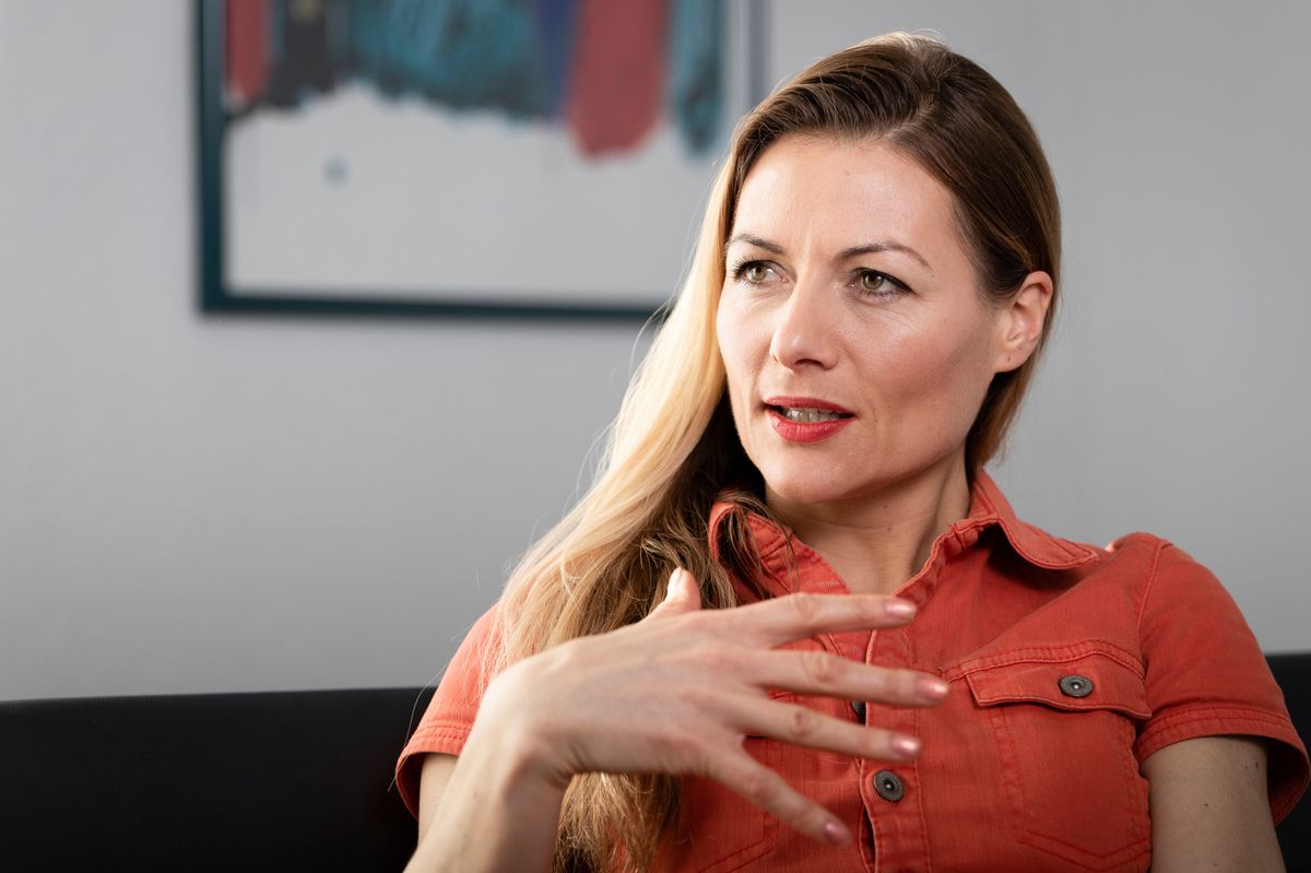 Hirnexpertin Barbara Studer sagt, wie wir glücklicher werden | Berner ...