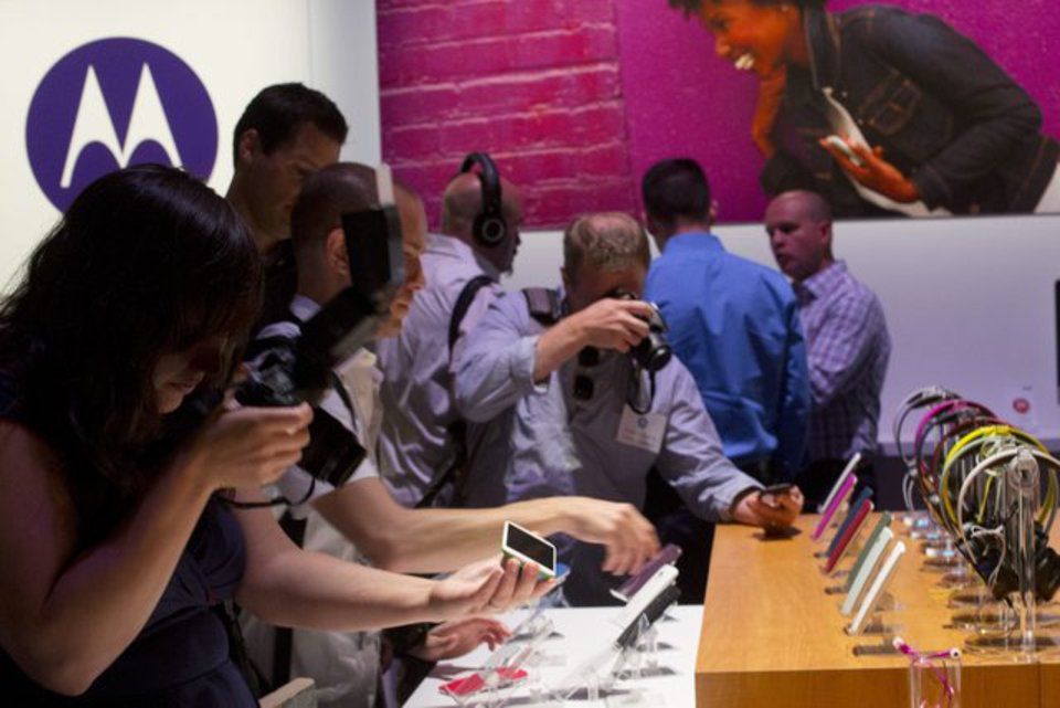 Téléphonie mobile – Motorola lance son smartphone «made in USA» | 24 heures