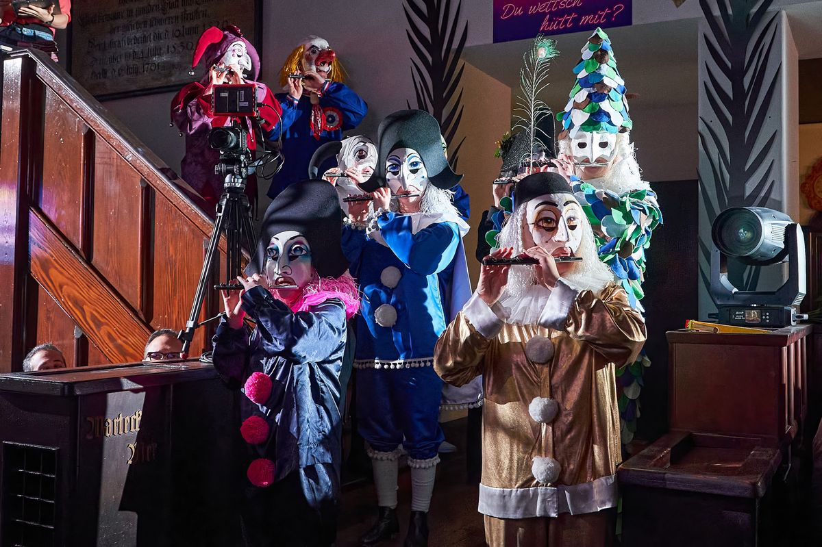 E Bsuech im Fasnachtshuus: Irisches und Irrsinniges in der Safranzunft | Basler Zeitung