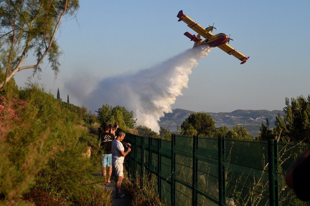 Corse (F): Des avions bombardiers d'eau en action - Le Matin