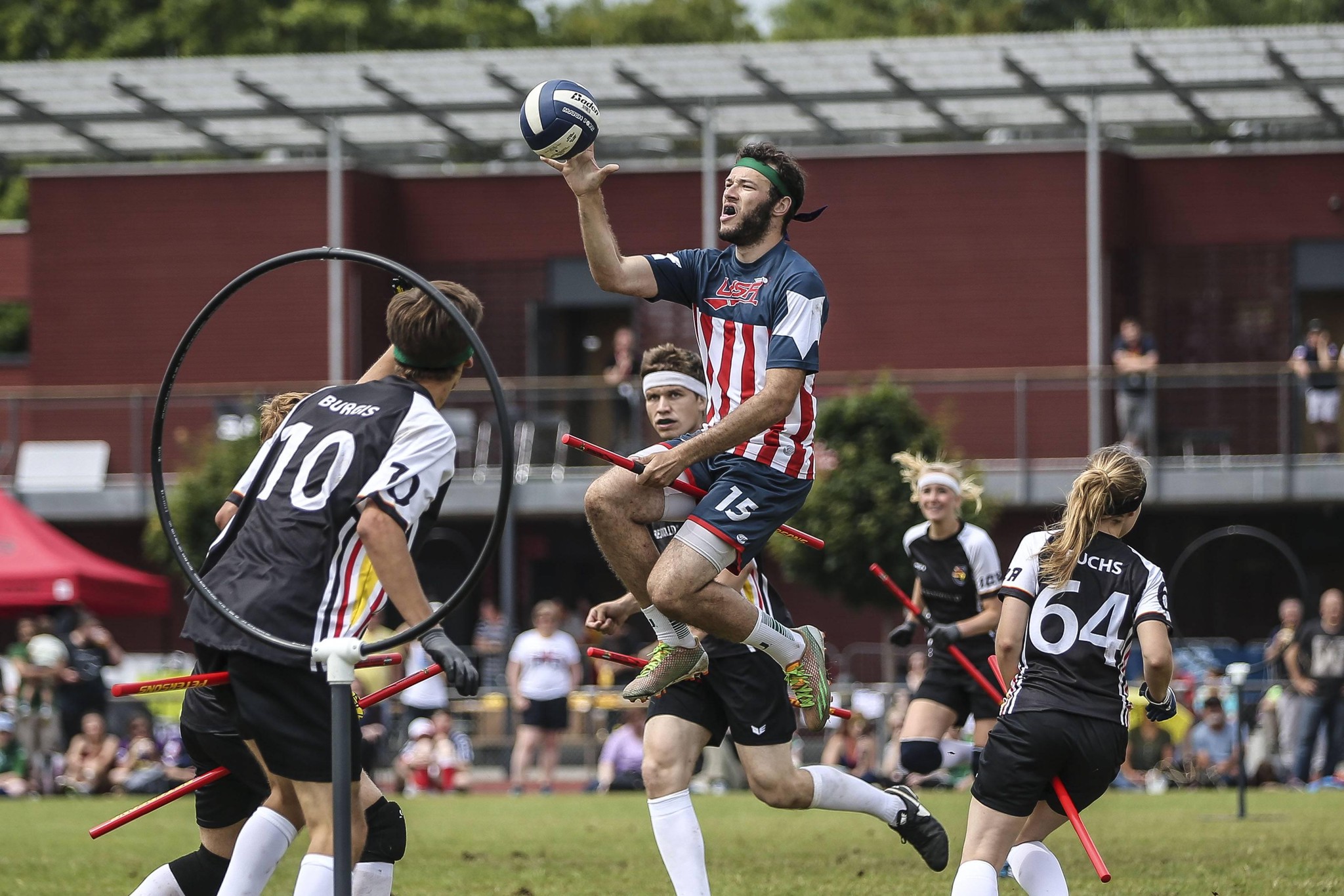 Sport: Le quidditch change de nom et devient le quadball - L'essentiel