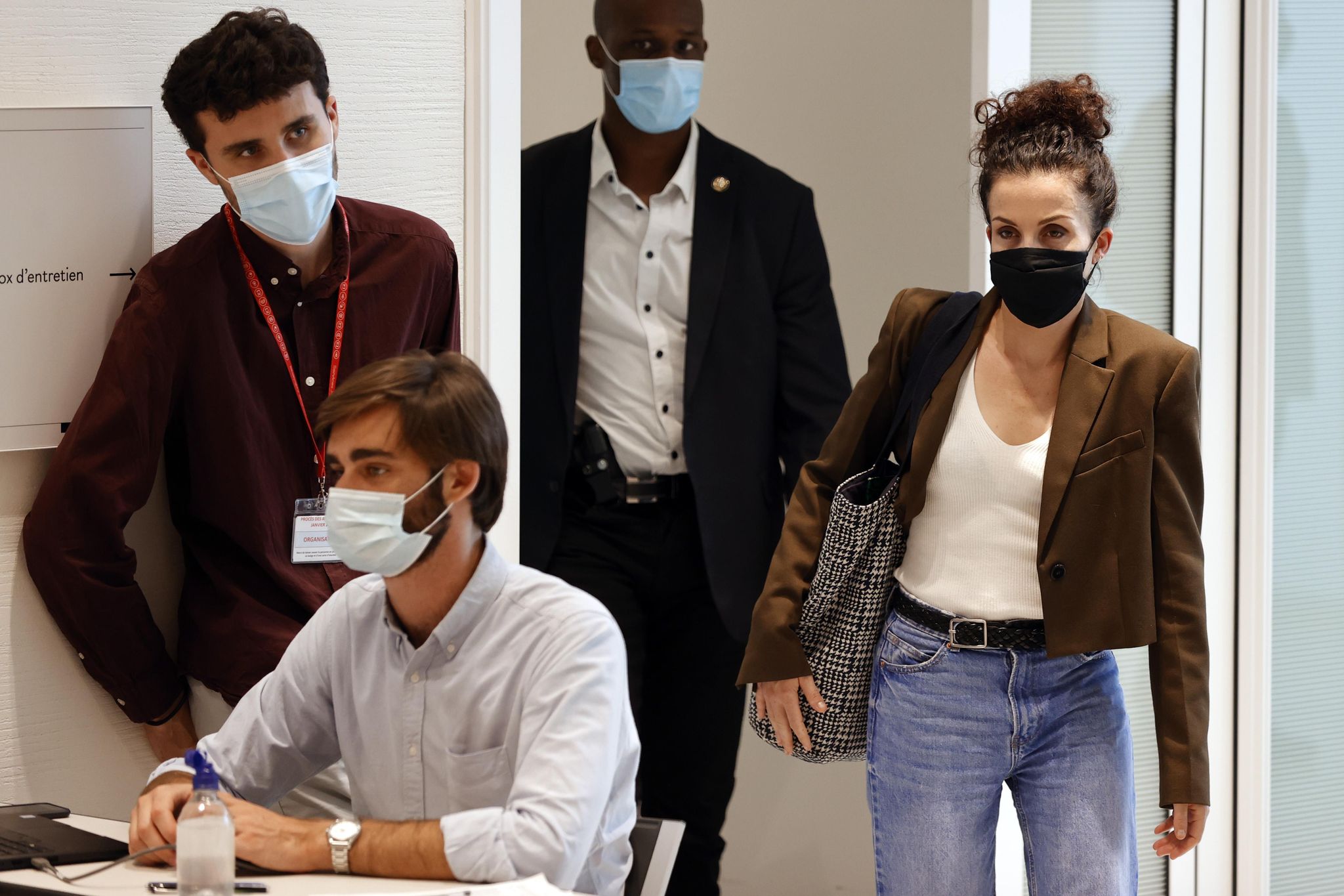 France: La dessinatrice Coco: «J’ai pensé mourir exécutée» - Le Matin