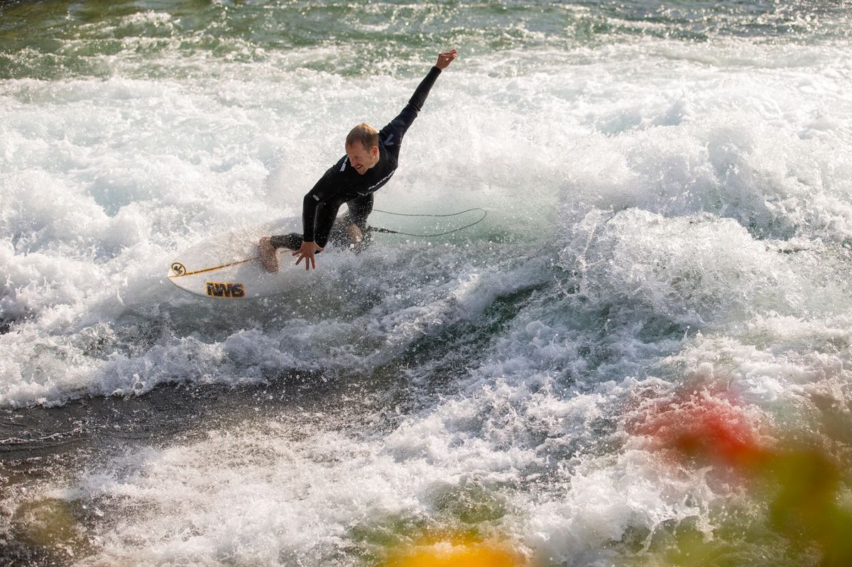 Conservatisme en Californie: A Huntington Beach, les trumpistes ont ...