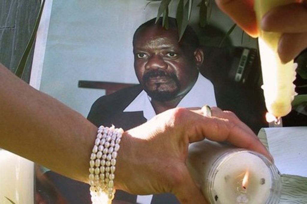 Le corps de Savimbi sera enterré dignement | Tribune de Genève