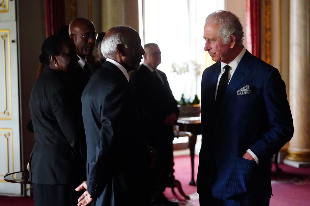 Ticker zum Tod von Queen Elizabeth II: Blumengrüsse an verstorbene ...