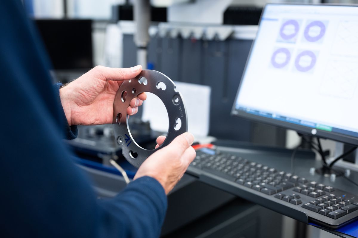 Feintool: In Lyss werden 70 von 200 Stellen abgebaut | Der Bund