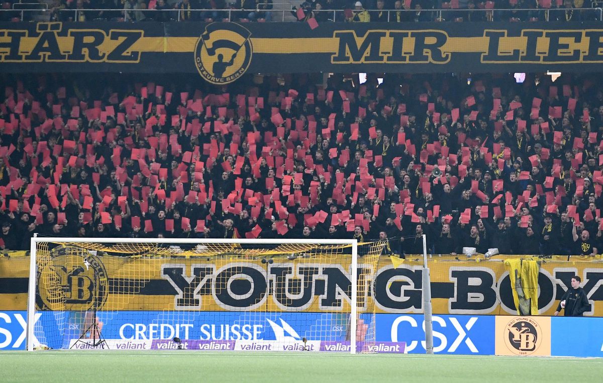 Proteste im Wankdorf: YB-Fans zeigen der Liga die Rote Karte | Berner ...