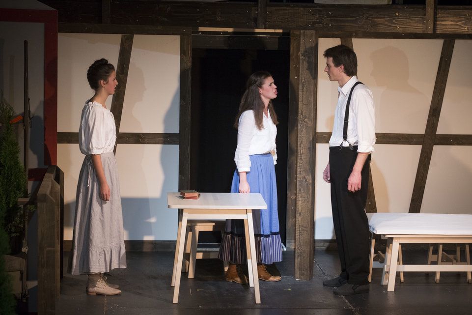 Schauspielgruppe zeigt eine verbotene Liebe im Arzthaus | Tages-Anzeiger