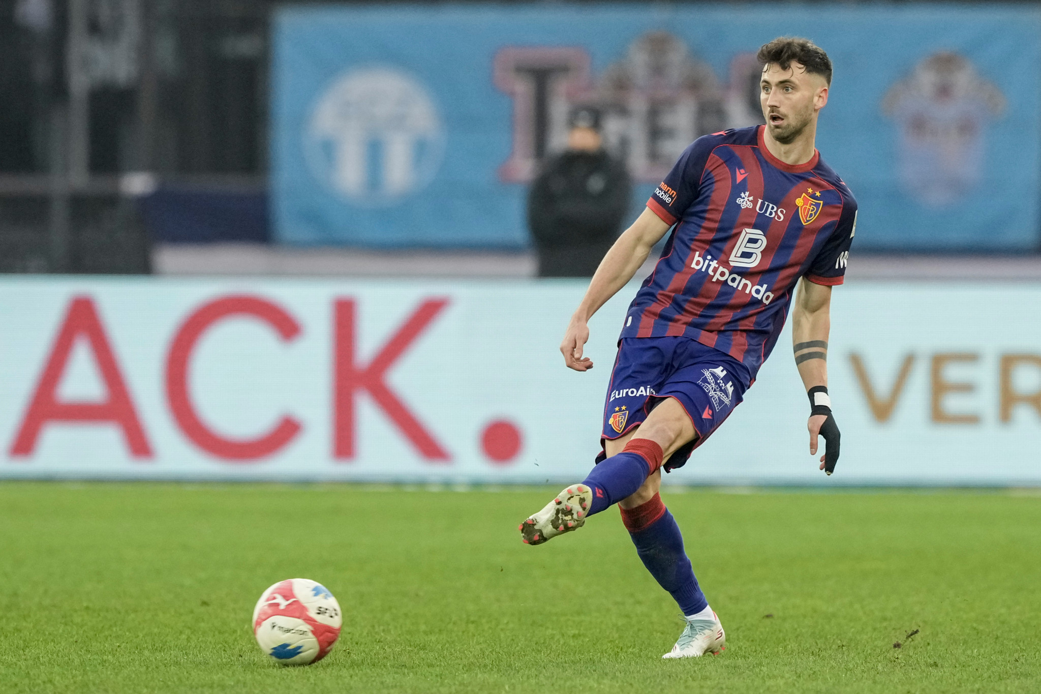FC Basel: Dominik Schmid im Visier von RB Salzburg