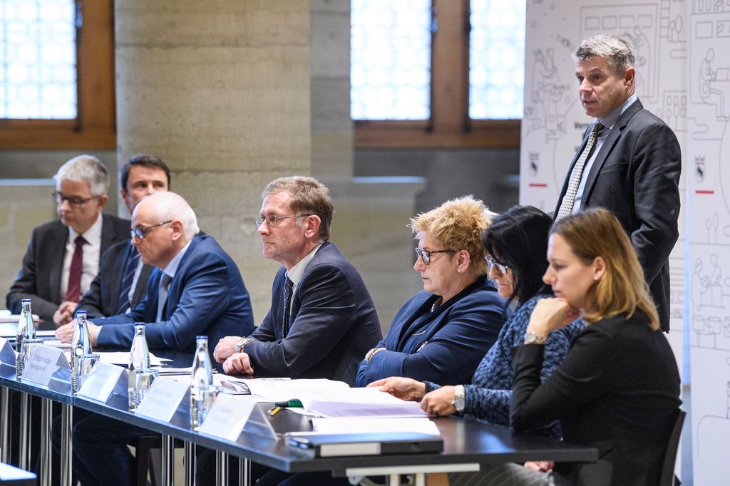 Ab Januar heissen sechs von sieben Berner Direktionen anders | Berner ...