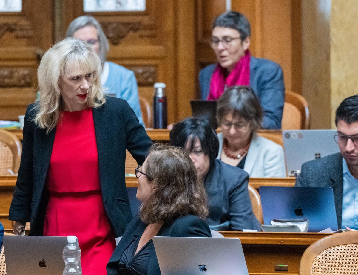 SP-Politikerinnen wie Seiler Graf wollen keine Schweiz ohne Armee ...