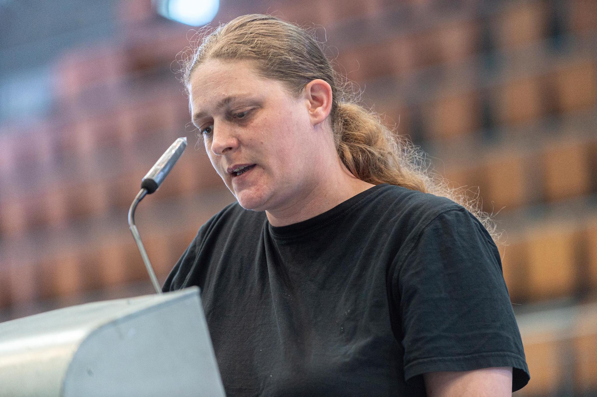 Neuer Berner Stadtratspräsident - Manuel C. Widmer klar gewählt | Der Bund