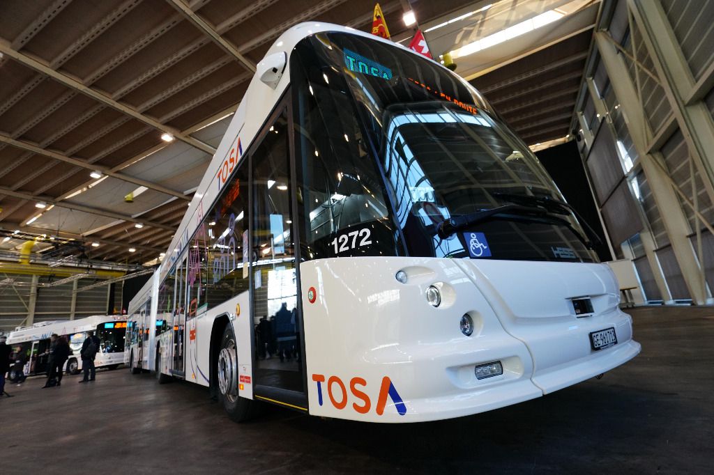 Un mois après la panne, le bus TOSA reste en rodage | Tribune de Genève