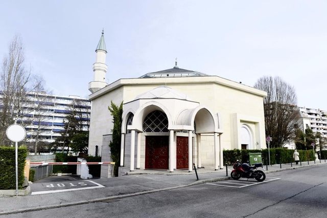 Tensions: La mainmise des Saoudiens sur la grande mosquée de Genève ...