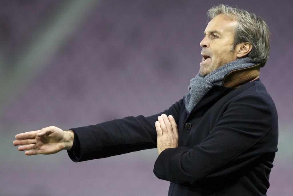 Stéphane Henchoz viré, Martin Rueda assure l’intérim | 24 heures