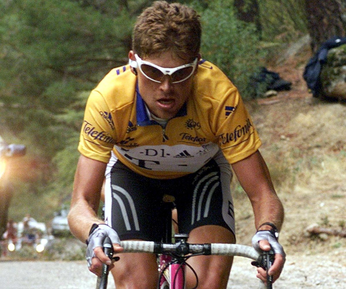 Gefallener Radstar: Whiskey wie Wasser, 600 Zigaretten am Tag – nun wirbt Jan Ullrich für seine ...