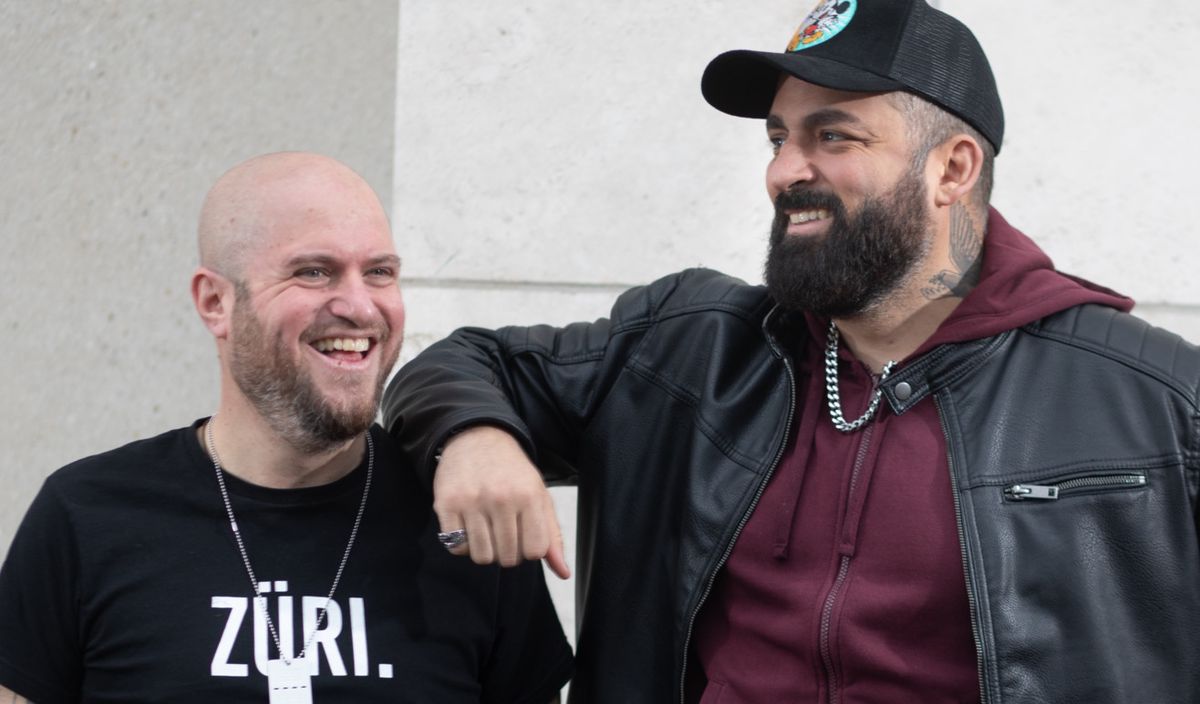 Comedy mit Schweizer Jude & Araber: Sam Friedman & Hamza Raya | Tages ...