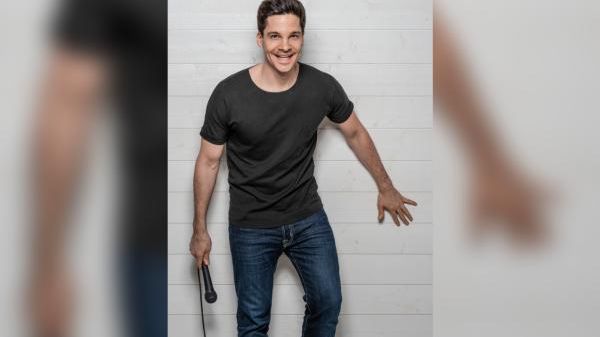 «Grenzenlos»-Tour – Alain Frei bringt Comedy ins Aalt Stadhaus - L ...